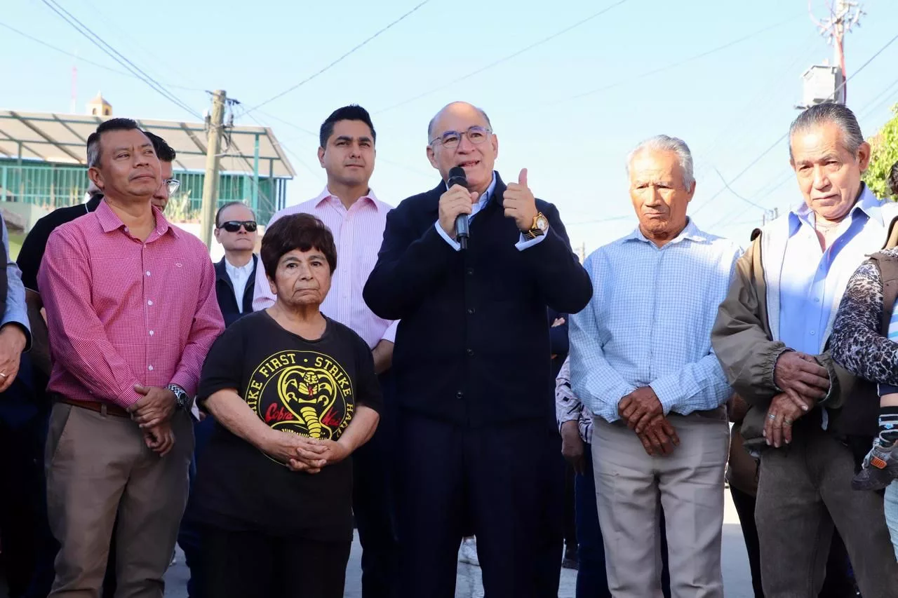 695 colonias beneficiadas con Capital al 100 y Domingo de Pilas ...